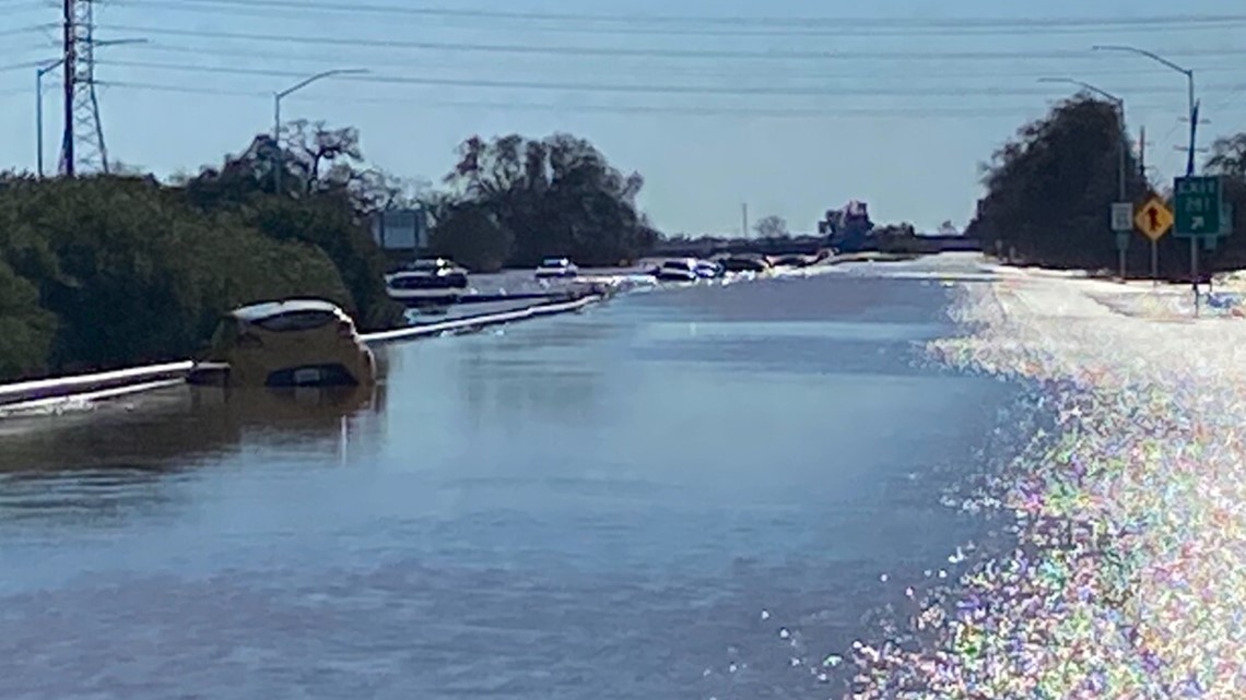 Flooding as storm brings rain to California: Sunday's Latest | abc10.com