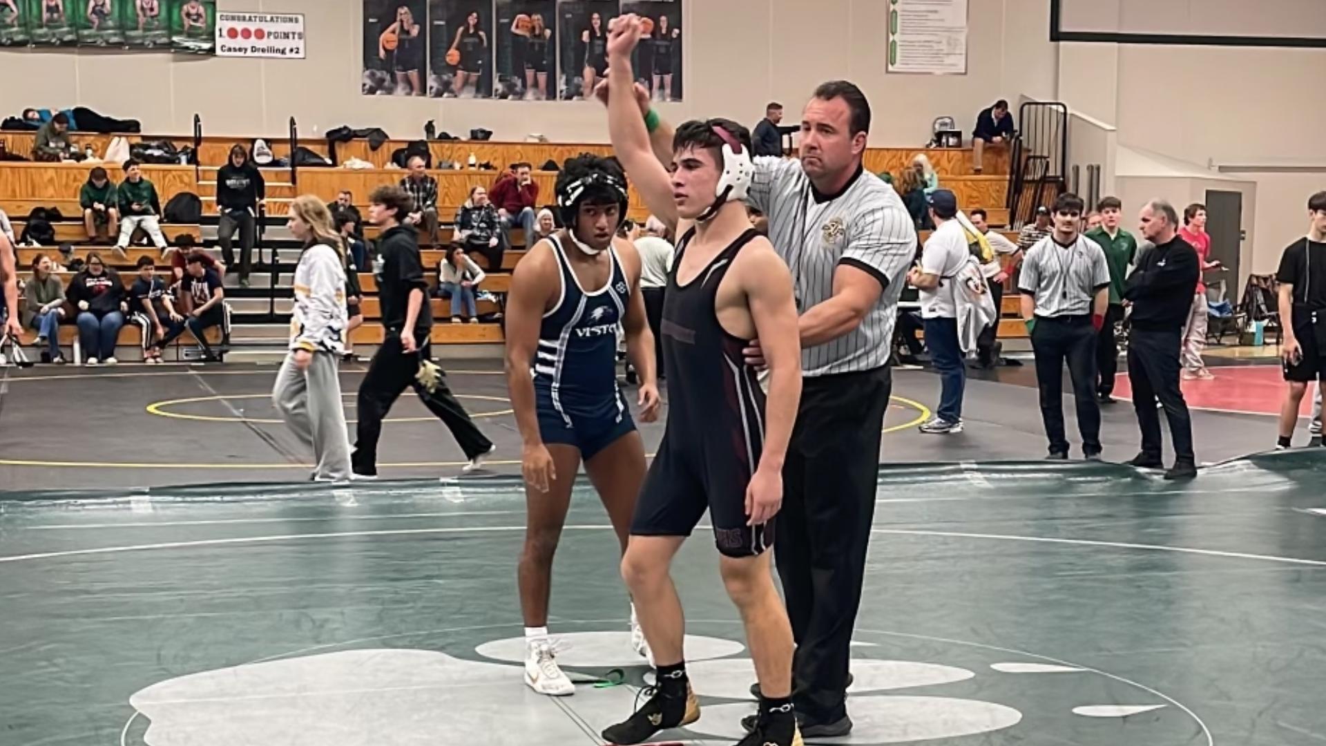 Woodcreek High School's Niko Dockery gains national attention in ...