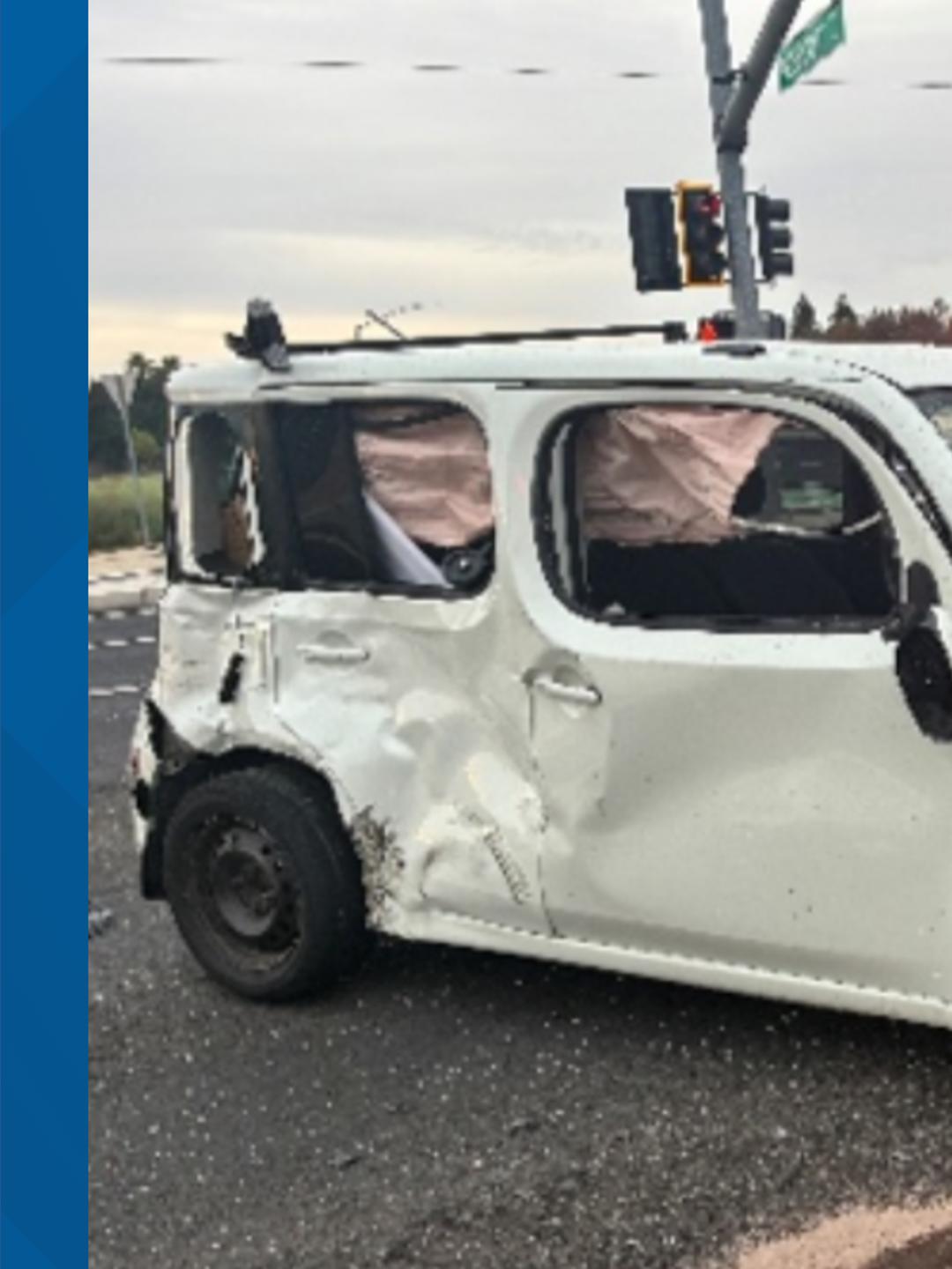 Bystanders perform CPR on crash victim in Modesto | abc10.com