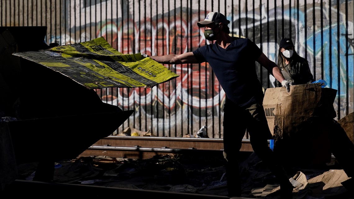 Gov. Newsom vows state help in cracking down on LA rail theft | abc10.com