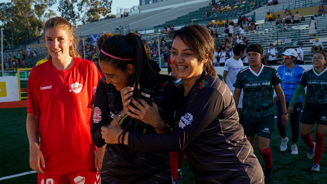 What caused the rocks to be round at Bowling Ball Beach? | abc10.com
