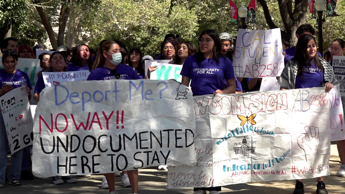 Rally for bill supporting jobs for undocumented students | abc10.com