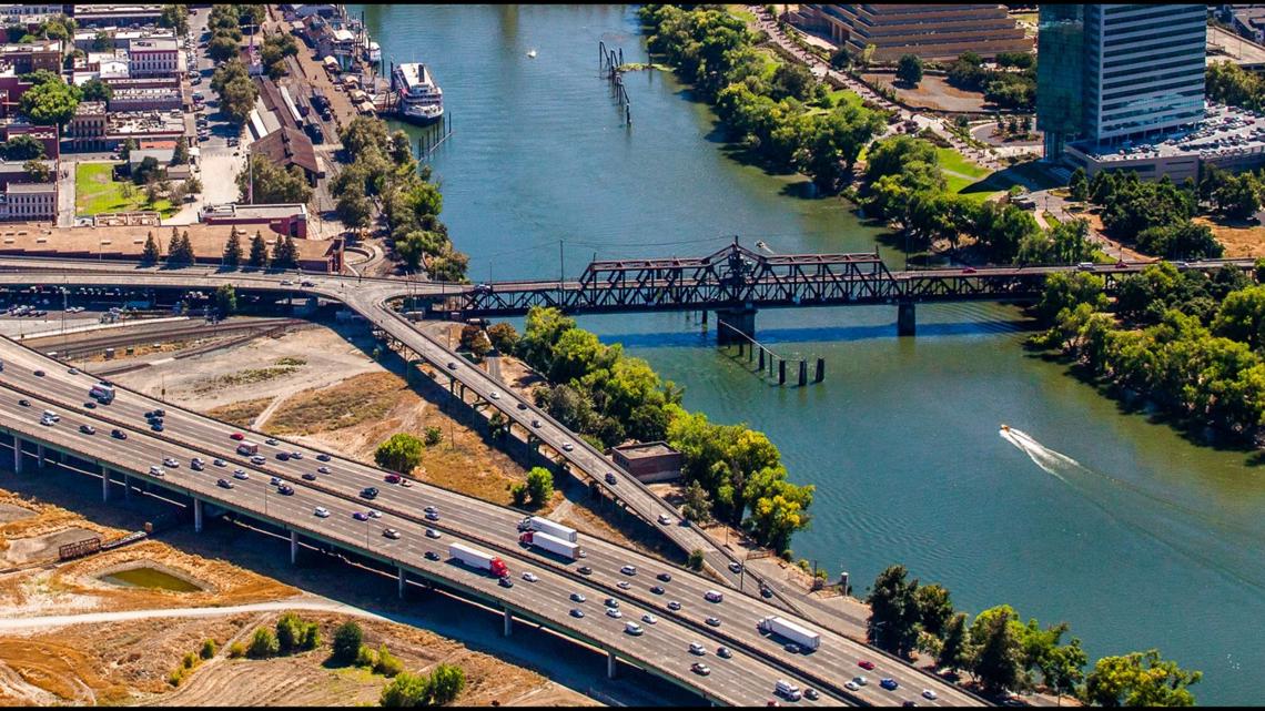 Caltrans plans I-80, Highway 50 connector closure for roadwork | abc10.com