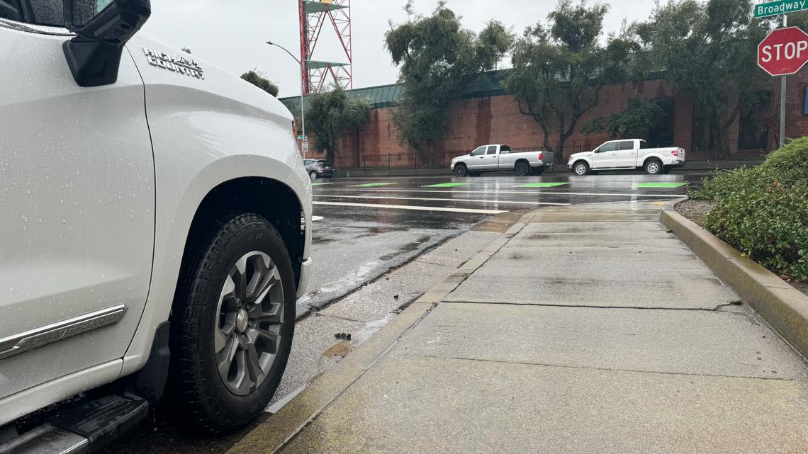 New California law restricts parking near intersections: Daylighting ...