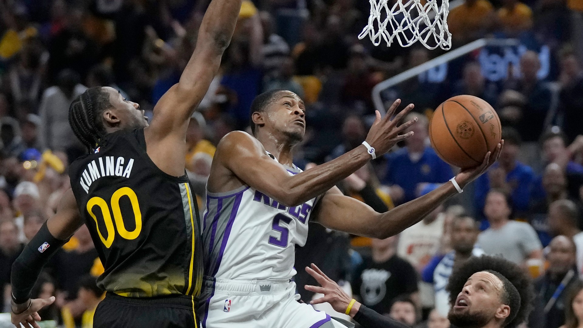 Sacramento Kings practice ahead of Sunday's playoff game 7 | abc10.com