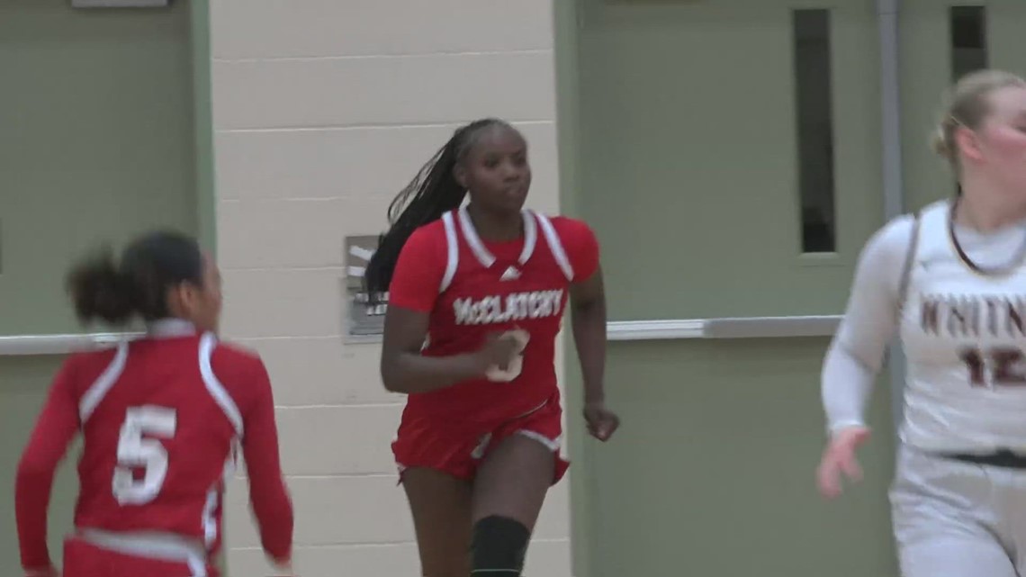 Round 2, state championship: McClatchy Lions vs Whitney Wildcats ...