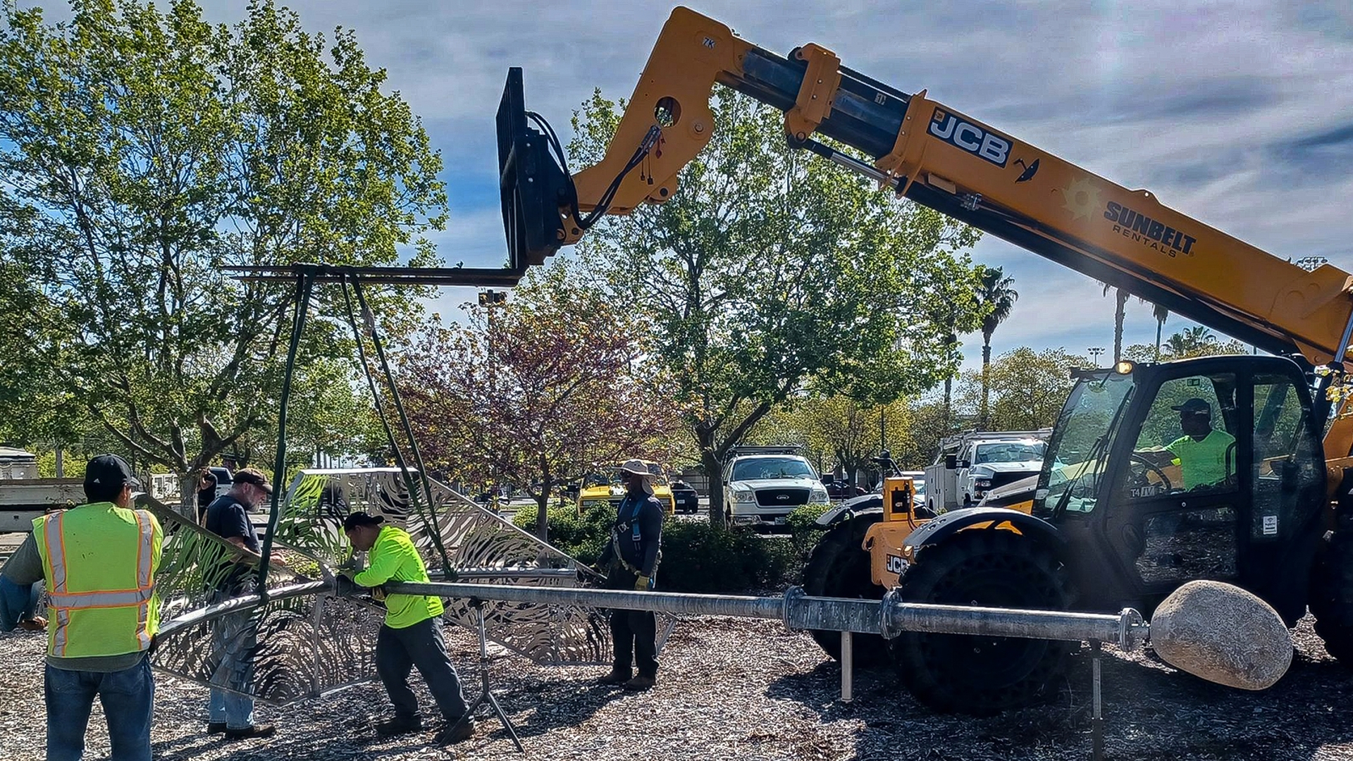 South Sacramento's Meadowview sculpture resurrected, adapted | abc10.com
