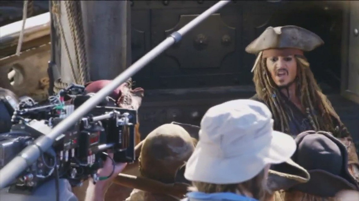 Permission to come aboard with the cast of 'Pirates of the Caribbean ...