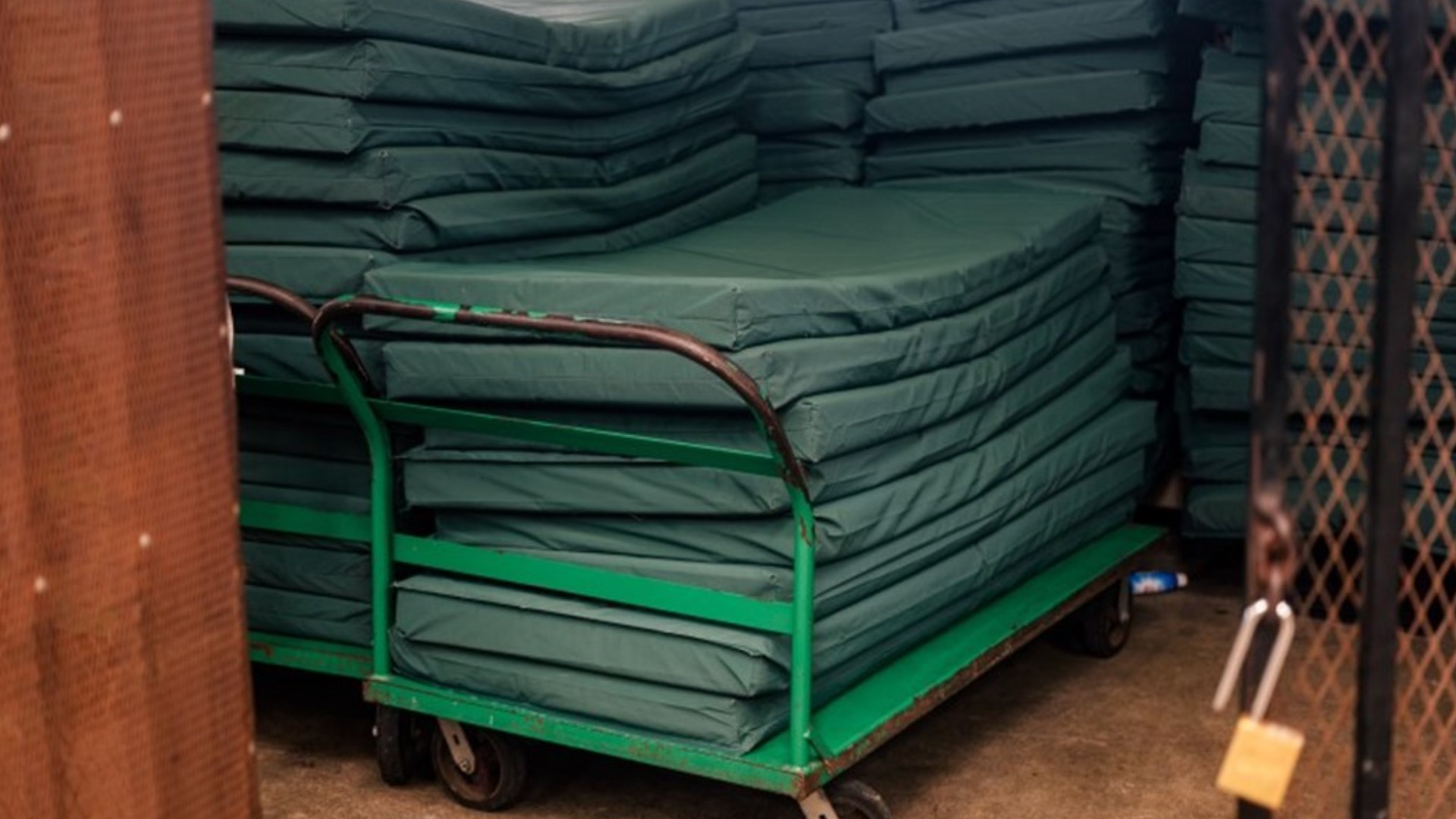 California wants to replicate a Texas city homeless shelter | abc10.com