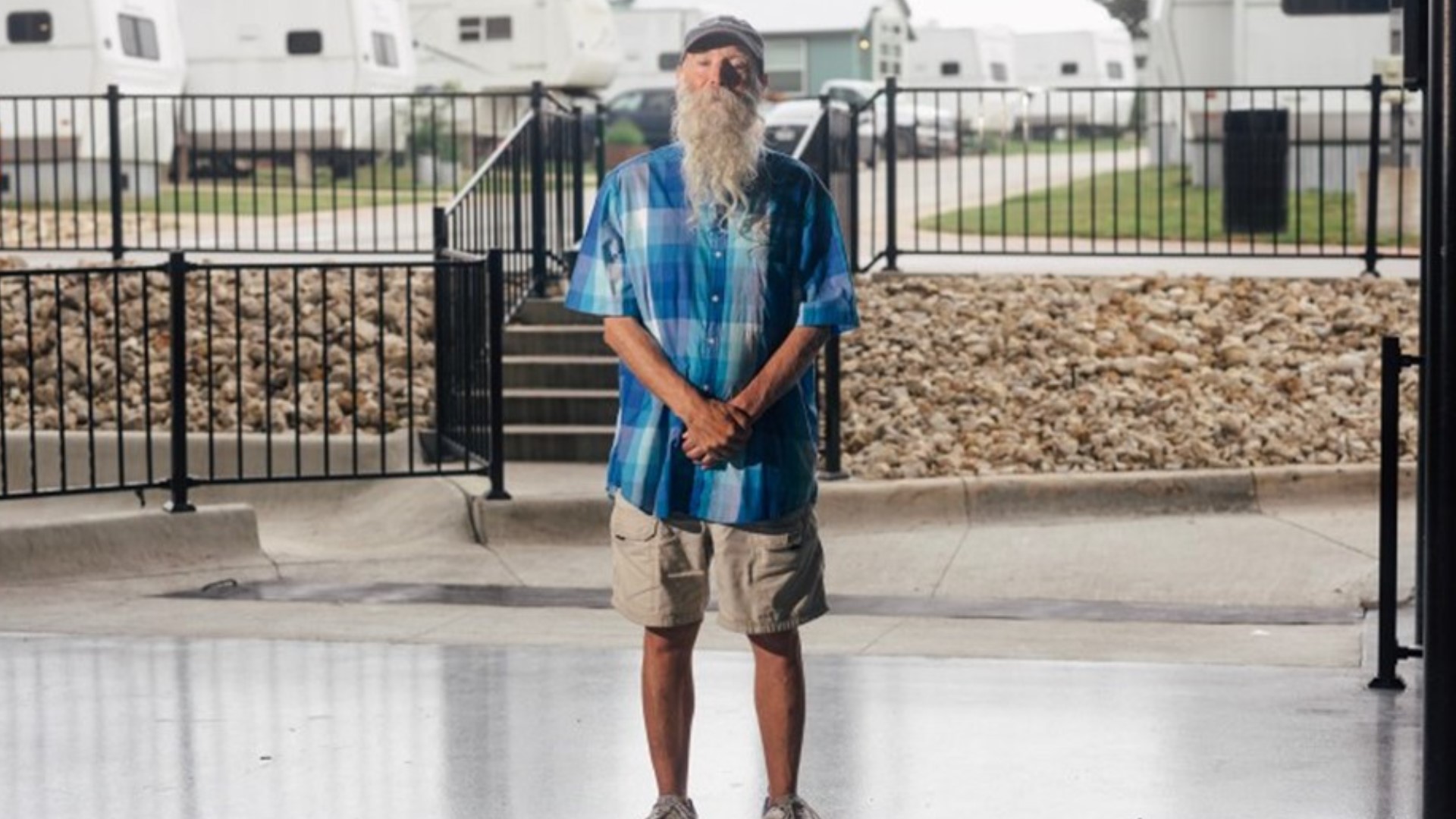 Inside a Texas homeless village that inspires California replicas ...