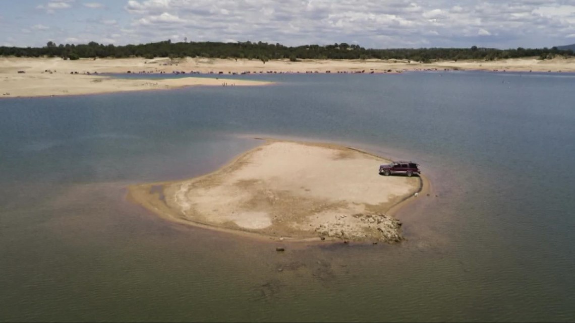 Conservation stressed as California's water crisis continues | Scorched ...