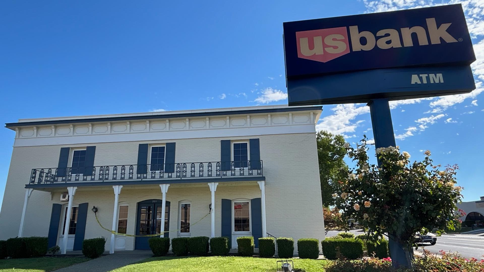 Roseville police investigating burglary at U.S. Bank | abc10.com