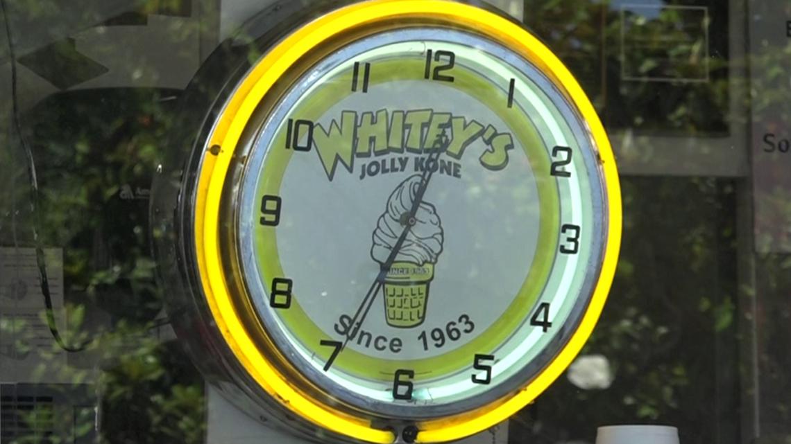 Whitey's Jolly Kone adds beer, wine to menu | abc10.com