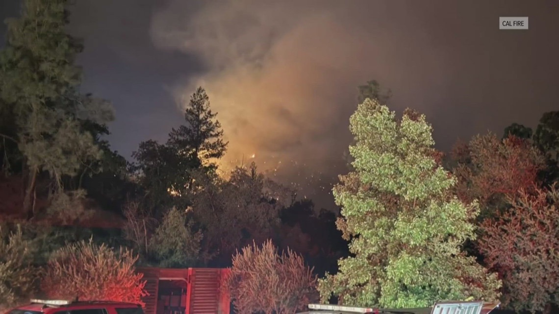 Crews battle Calistoga fire threatening Napa wineries | abc10.com