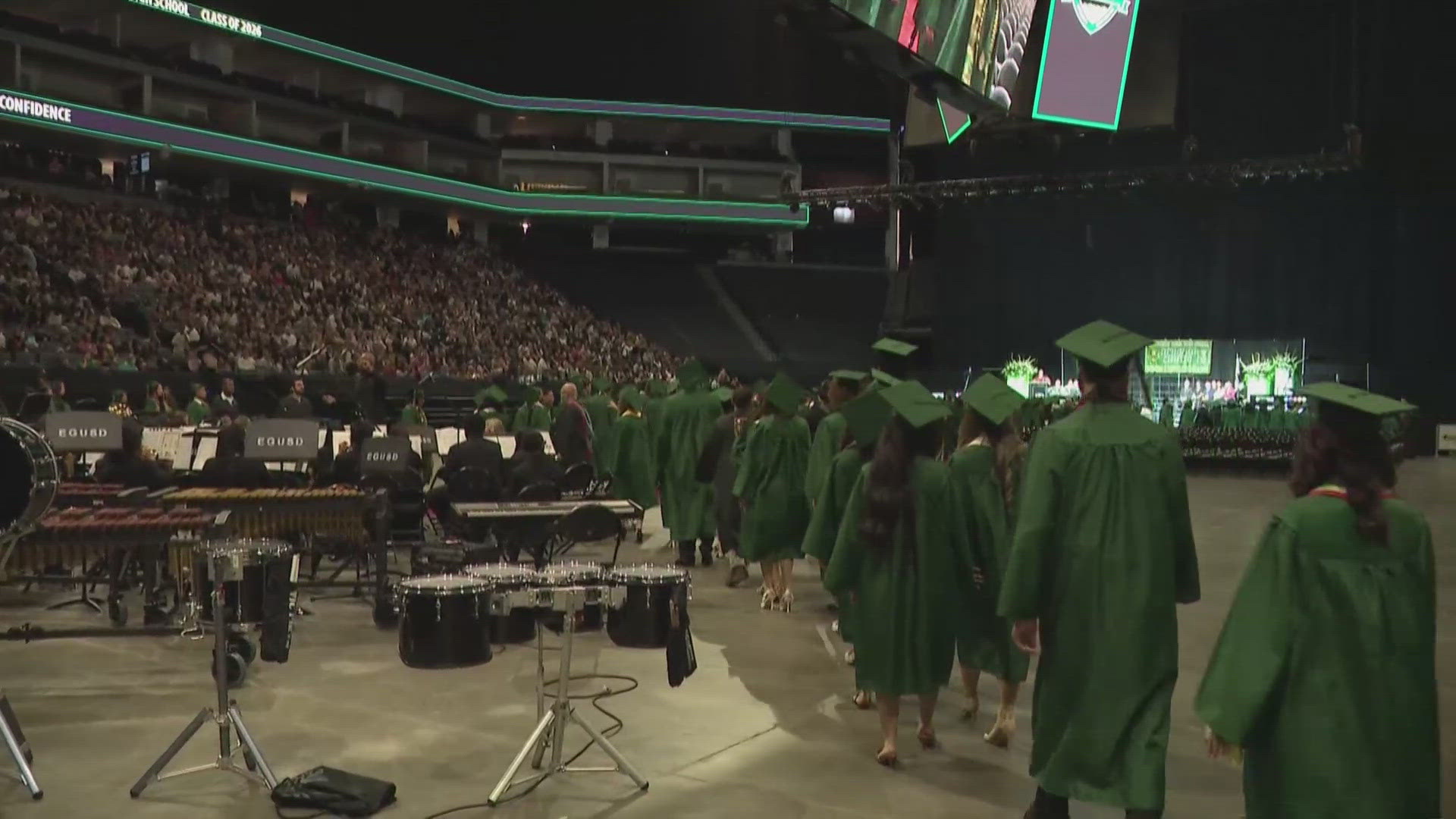 College president booed as AI skips names at graduation ceremony ...