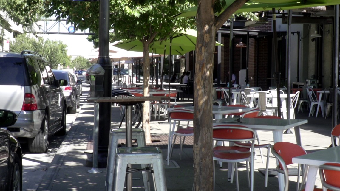 R Street outdoor dining road closure is gone. Here's why. | abc10.com