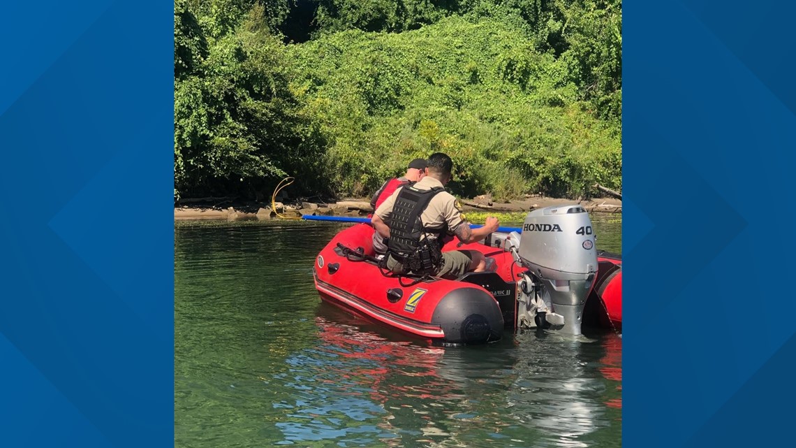 Body found in Sacramento river Friday night | abc10.com