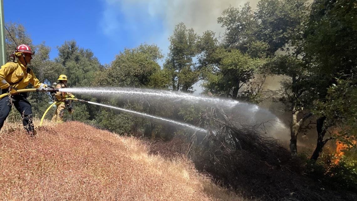 Pay Fire near Placerville holds at 77 acres | abc10.com