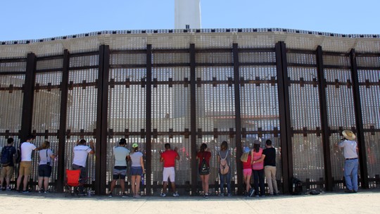 U.S. - Mexico Border Crisis: Stories from people who live it | abc10.com