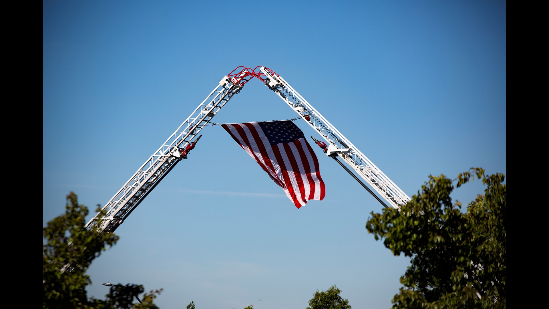 Sacramento Police Officer Tara O'Sullivan's memorial procession through ...