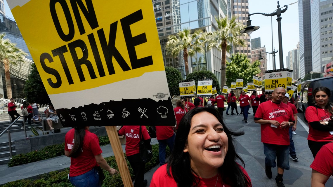 Thousands of SoCal hotel workers on strike on 4th of July weekend ...