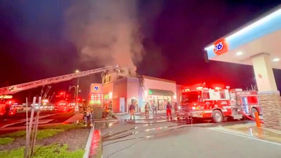 Fire crews contain fire at Florin Road 76 gas station | abc10.com