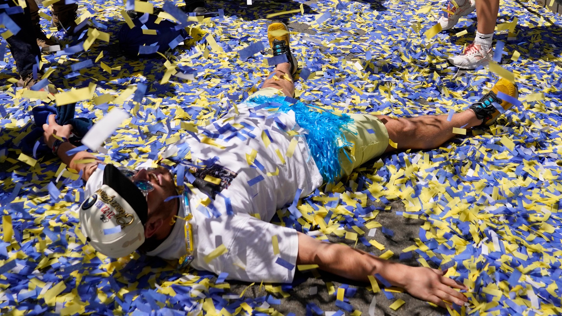 Golden State Warriors Championship Parade: Photos & video | abc10.com
