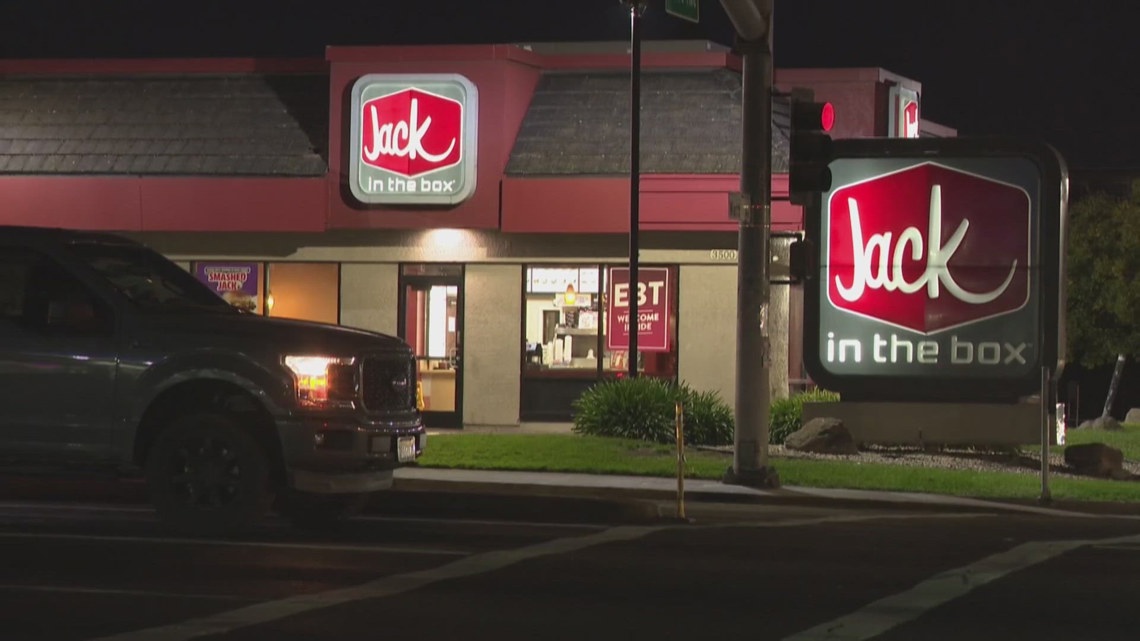 Man dies after fight at Arden Arcade Jack in the Box in Sacramento ...