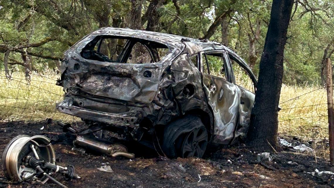 Three injured in two-vehicle crash near Highway 50 in Folsom | abc10.com