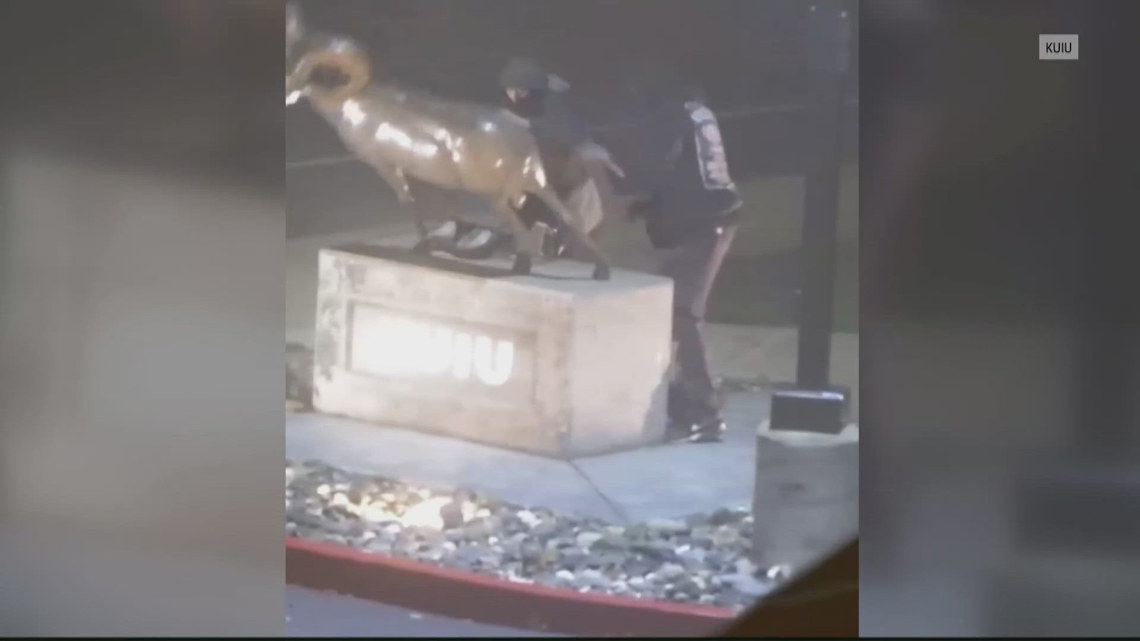 Dixon police investigate New Year’s Eve theft of KUIU bronze ram statue ...