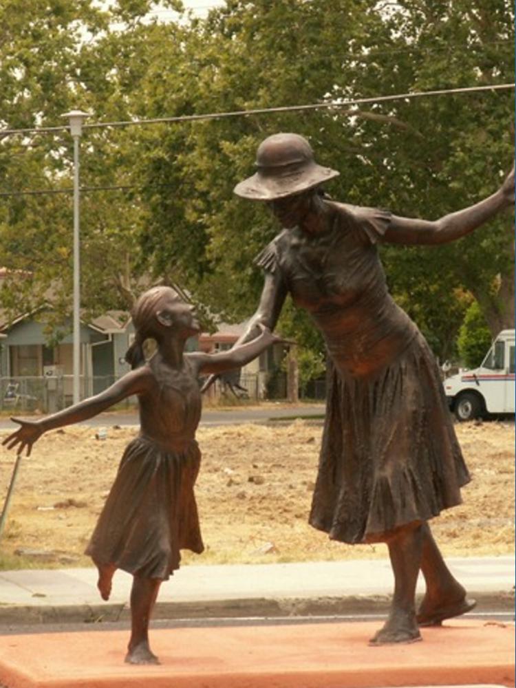 Part of statue stolen in Sacramento. Police ask public for help with ...