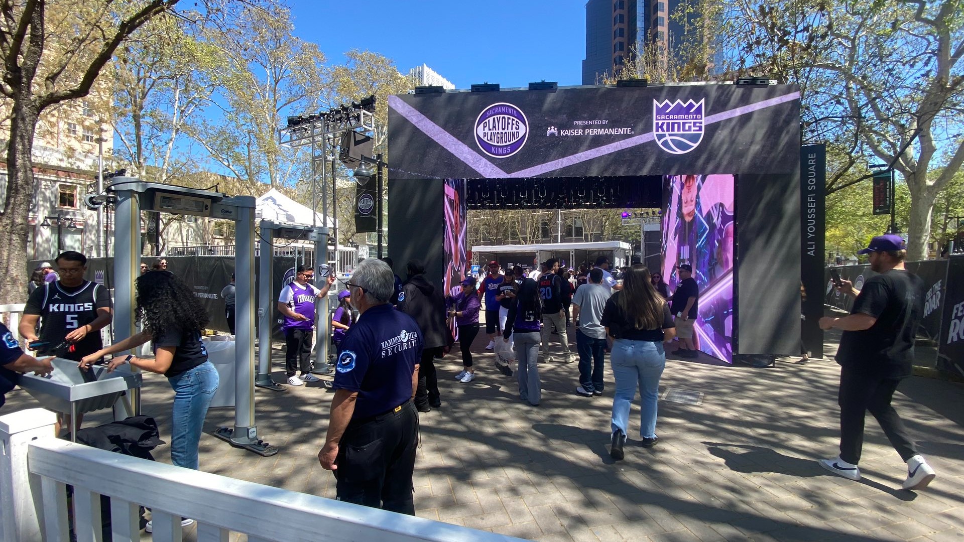 Sacramento Kings fan show they're #SacramentoProud | abc10.com