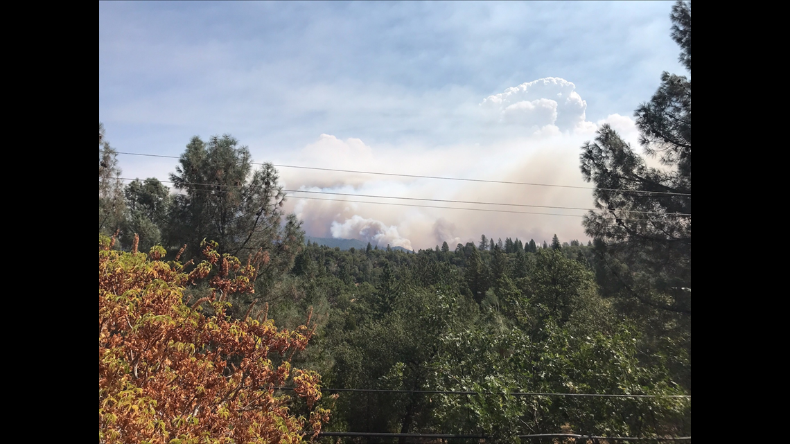 Photos, videos of the Caldor Fire burning in El Dorado County | abc10.com