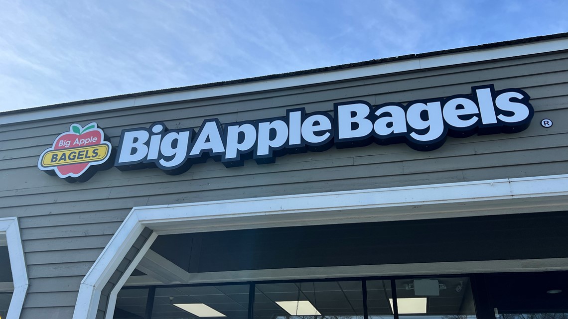 Big Apple Bagels opens in Folsom, expanded from El Dorado Hills | abc10.com