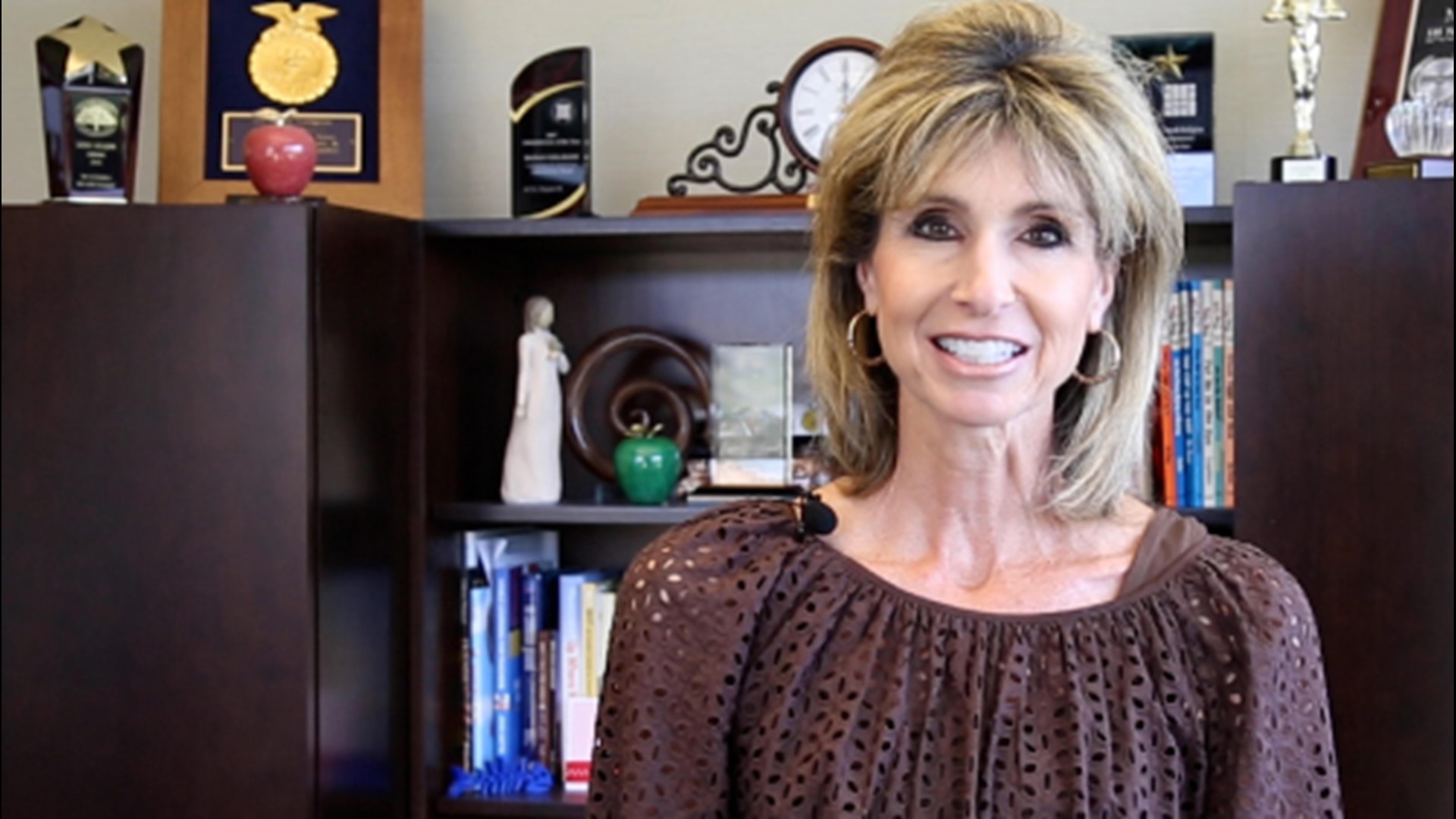 Folsom Cordova Unified School District seeks new superintendent | abc10.com