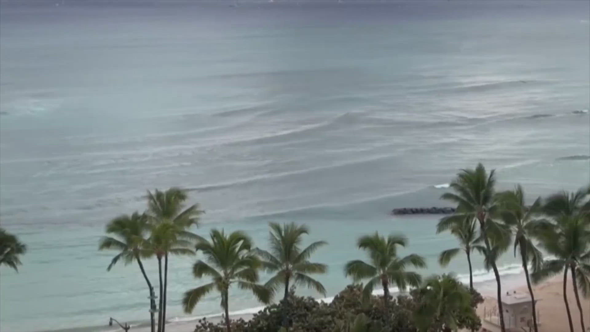 Tsunami scare disrupts Hawaii travel from Sacramento | abc10.com