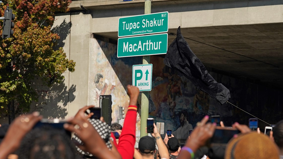 Oakland renames street in honor of Tupac Shakur | abc10.com