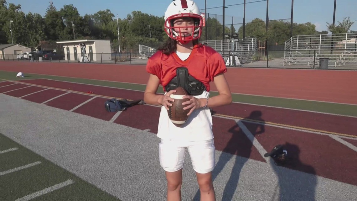 Daisy Throckmorton becomes first female varsity quarterback at ...