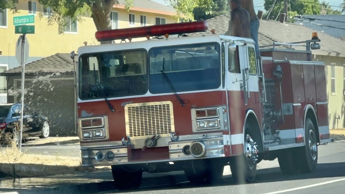 Unmarked fire engine in Sacramento has officials investigating | abc10.com