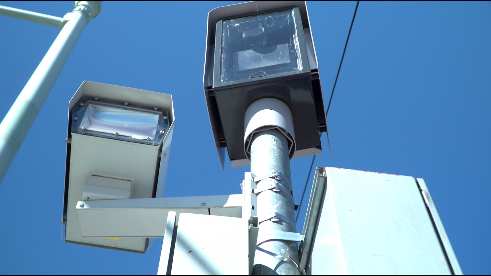 Sacramento County red light cameras program is over | abc10.com