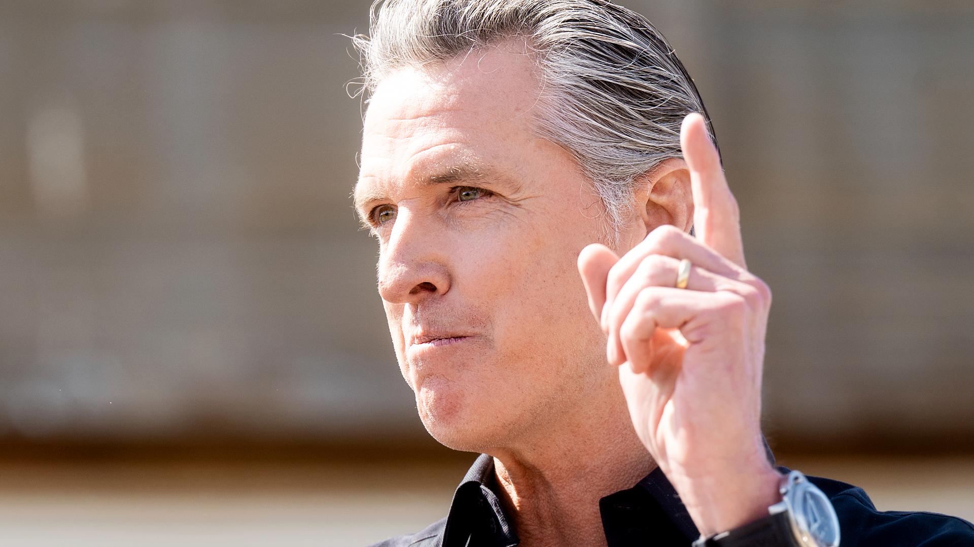 Rapper MBNel putting Stockton on the map in the hip-hop world | abc10.com