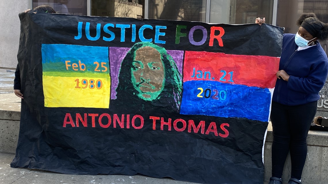 Families protest the treatment of inmates in Sacramento County | abc10.com