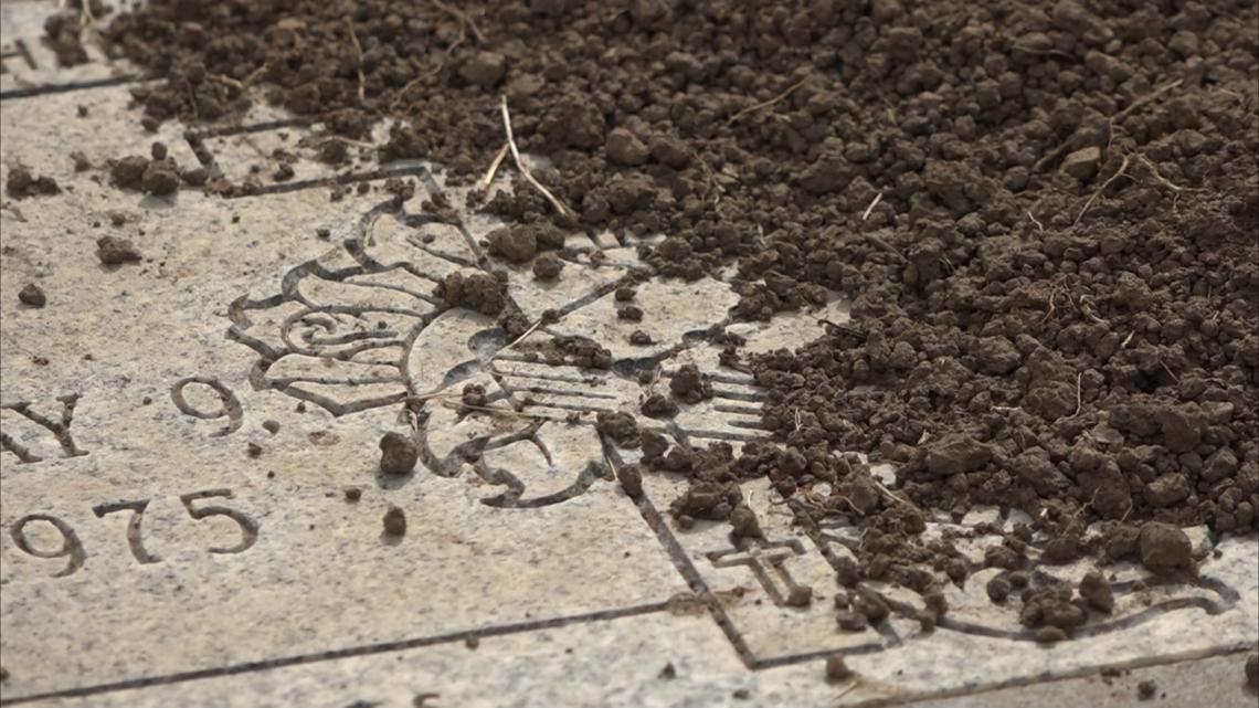 Dirt buries burial markers at Stockton Rural Cemetery | abc10.com