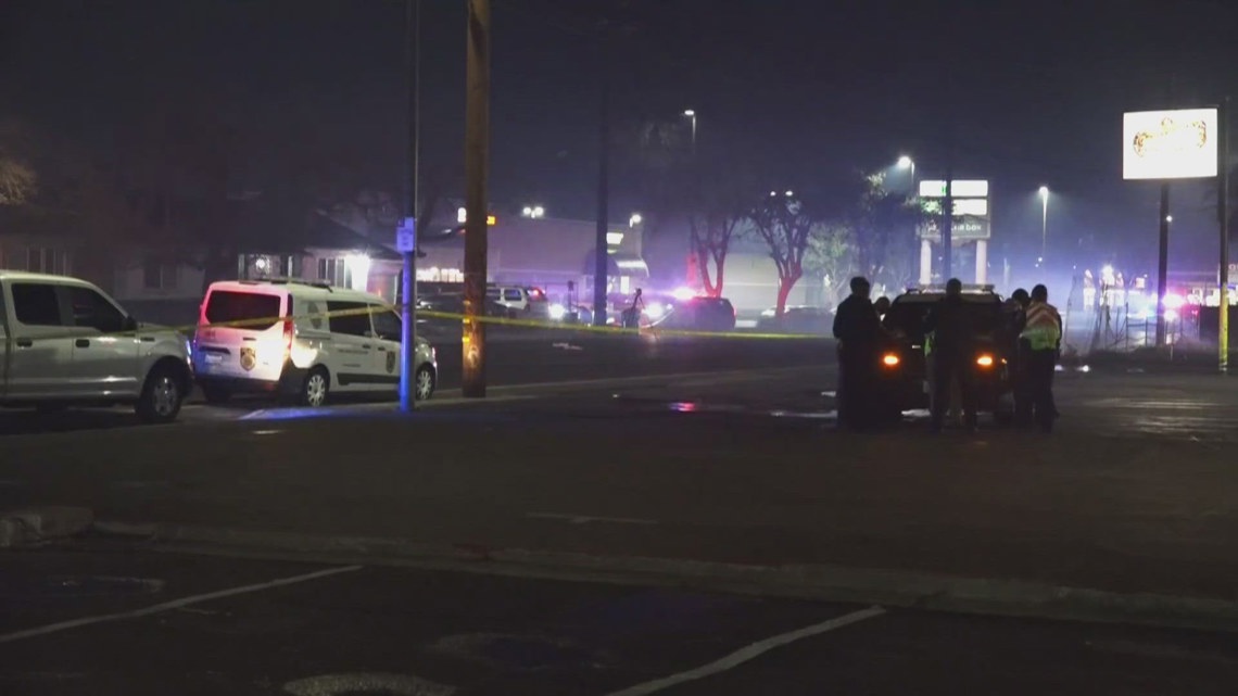 Deadly pedestrian crash prompts road closure in South Sacramento ...