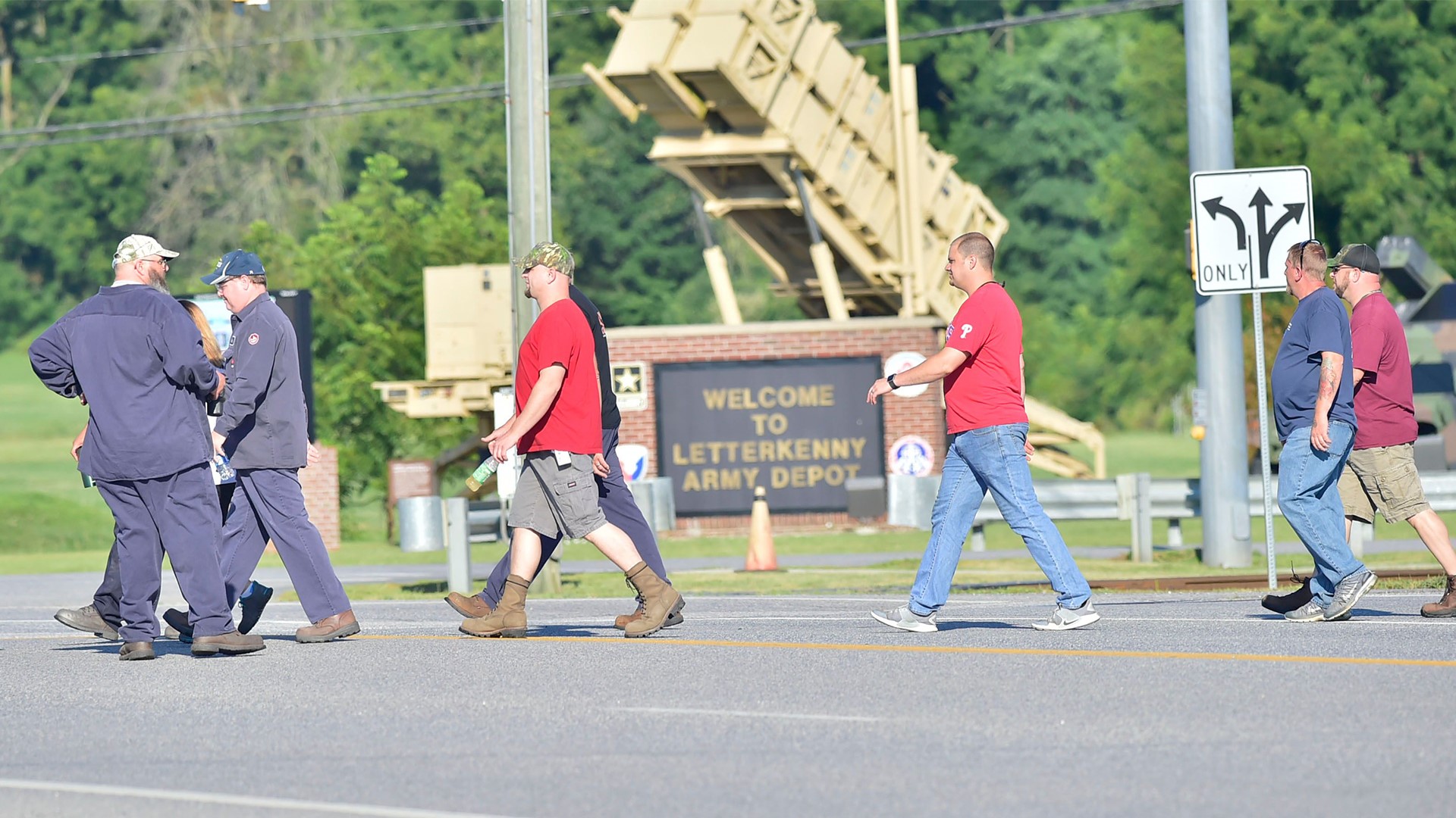 4 injured in explosion in vehicle shop at Pennsylvania Army depot ...