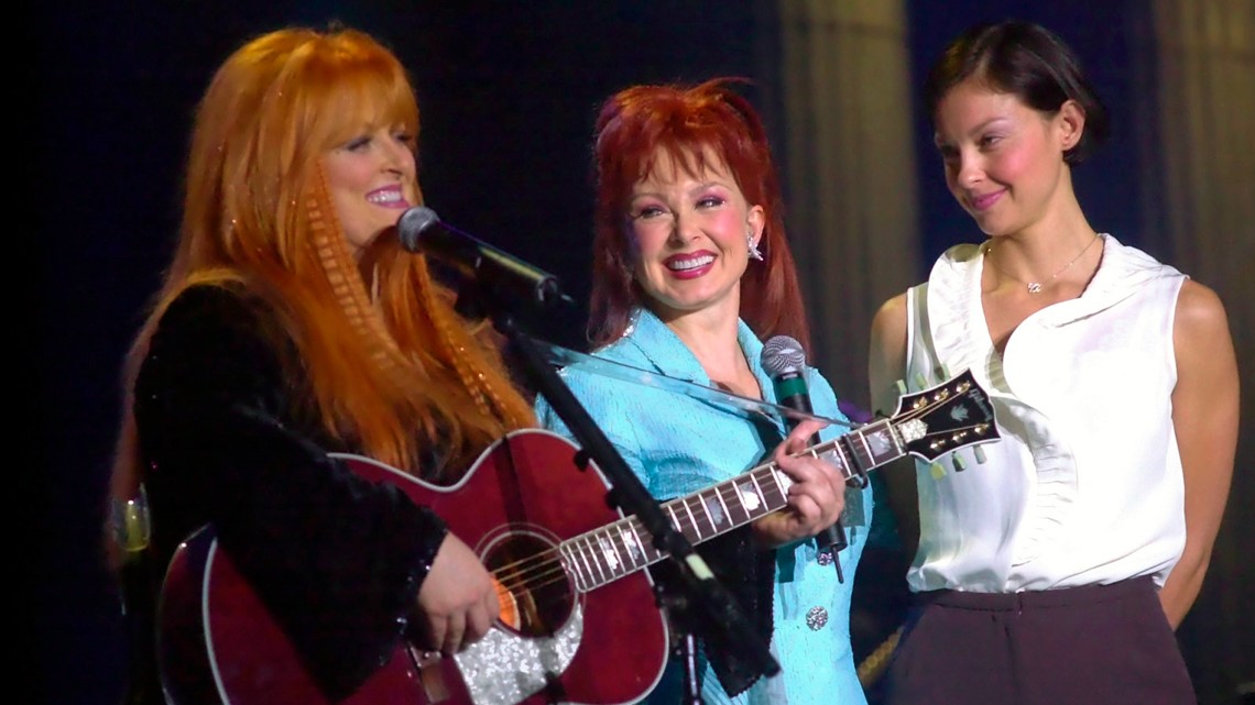 Judd sisters remember Naomi, advocacy and grief | abc10.com