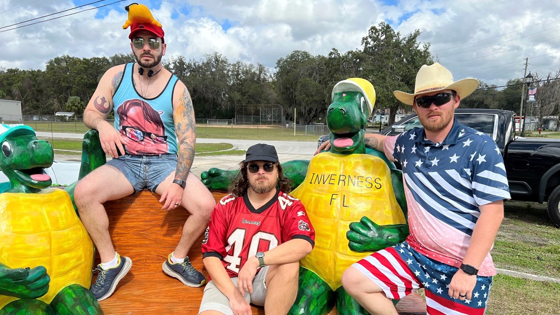 Tank-topped competitors gear up for Florida Man Games | abc10.com