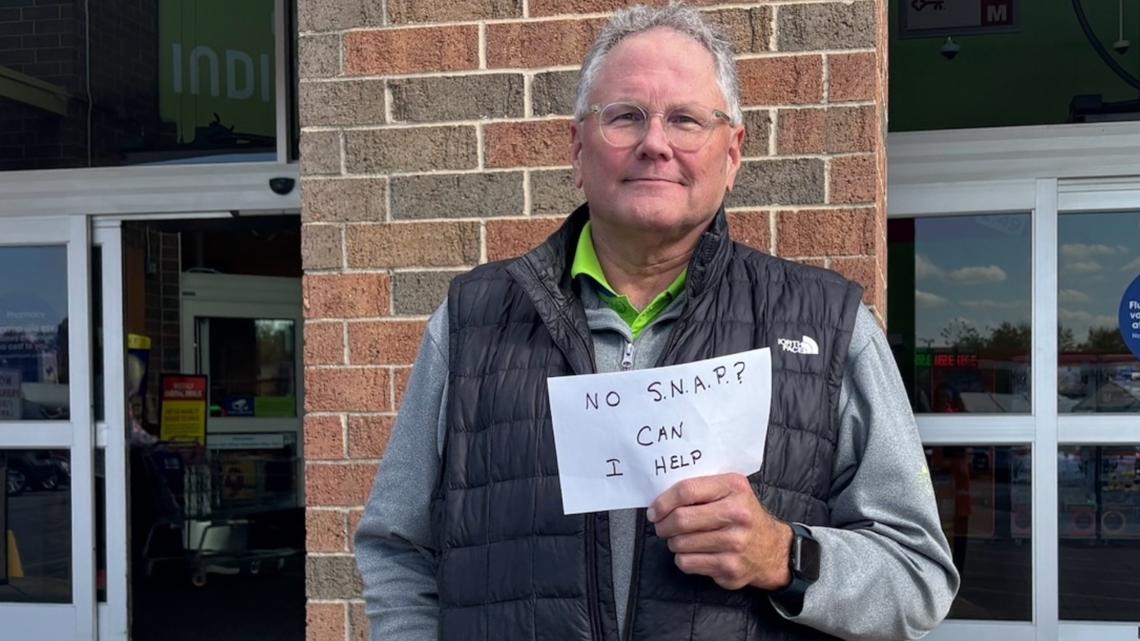 Retired pastor starts 'SNAP Sunday' to help Indianapolis neighbors who ...