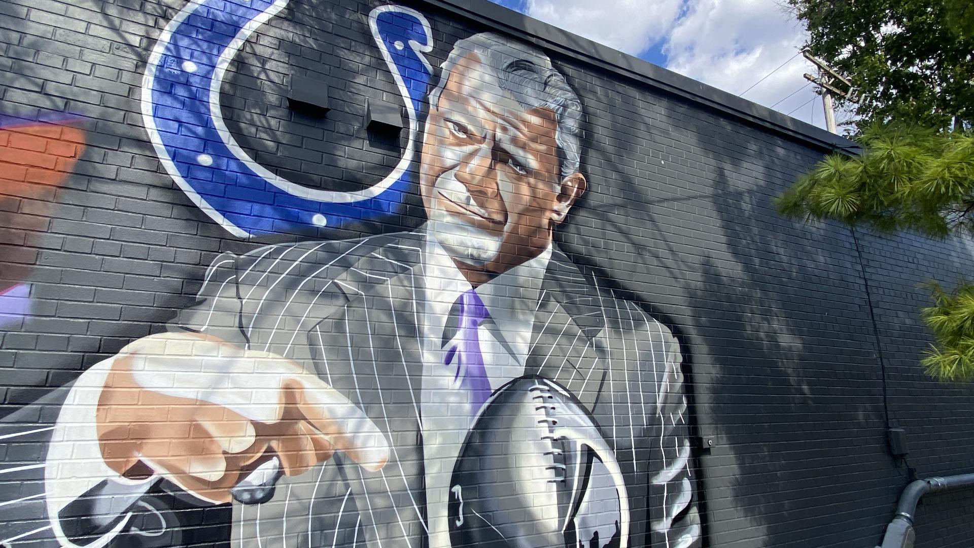 FBI investigating Jim Irsay's death, Washington Post reports | abc10.com