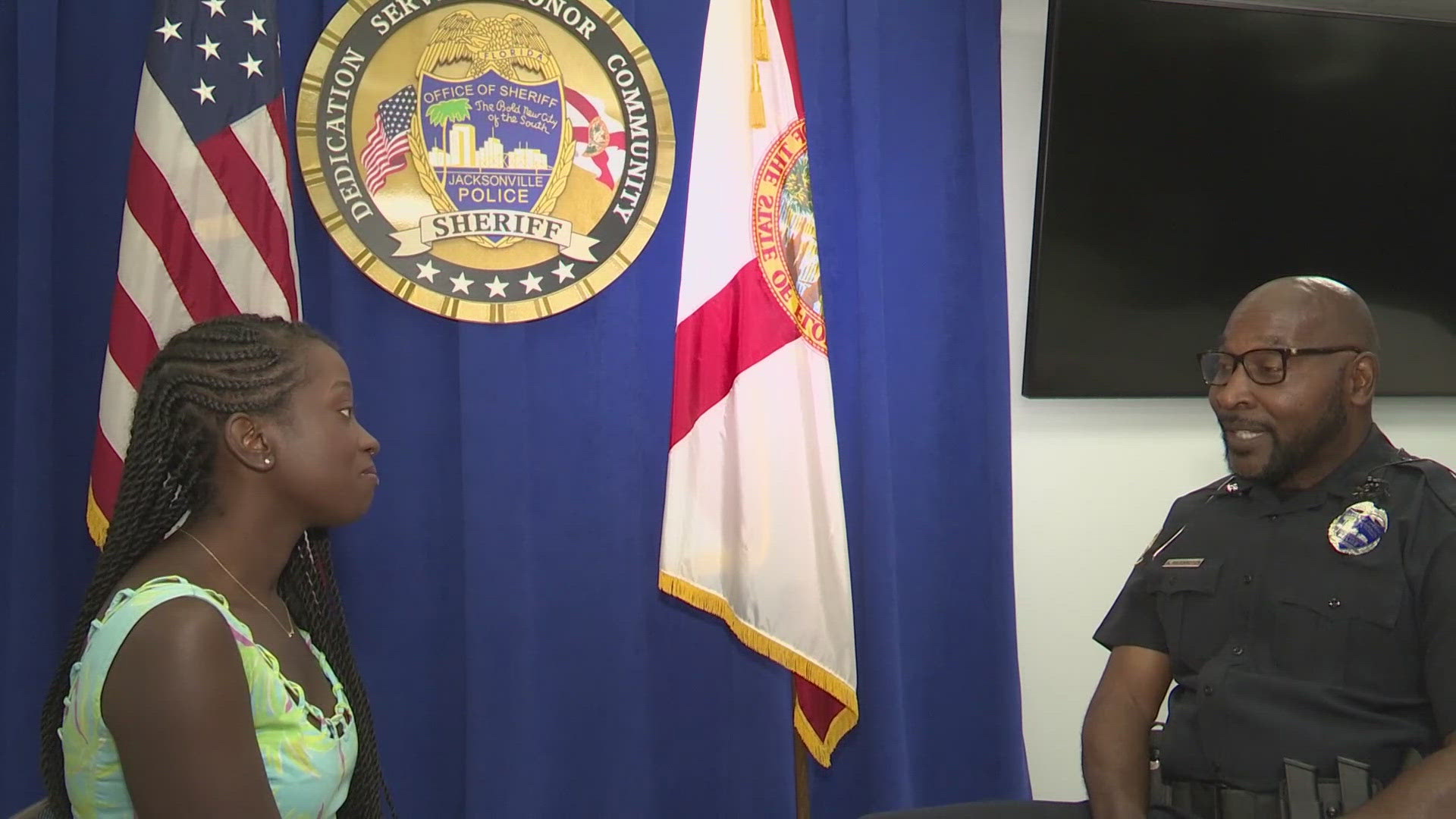 Officer's message of hope helps save man in crisis on Florida bridge ...